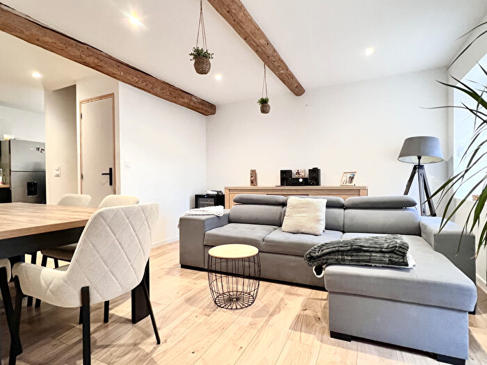 Appartement à vendre - Saint-Jean-Bonnefonds - 5 pièces - 3 chambres