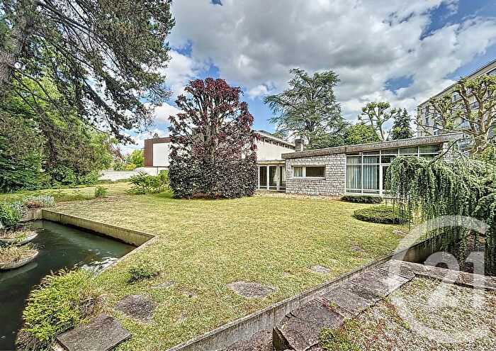 Maison à vendre - Rambouillet, Groussay, Providence, Gommerie, Vernes, Dreyfus - 7 pièces - 5 chambres