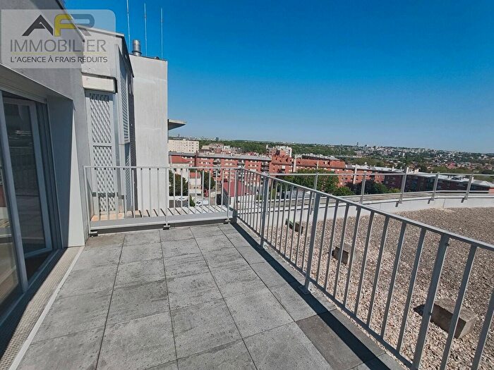Platanes, Joinville-le-Pont - Appartement 1 pièce à louer