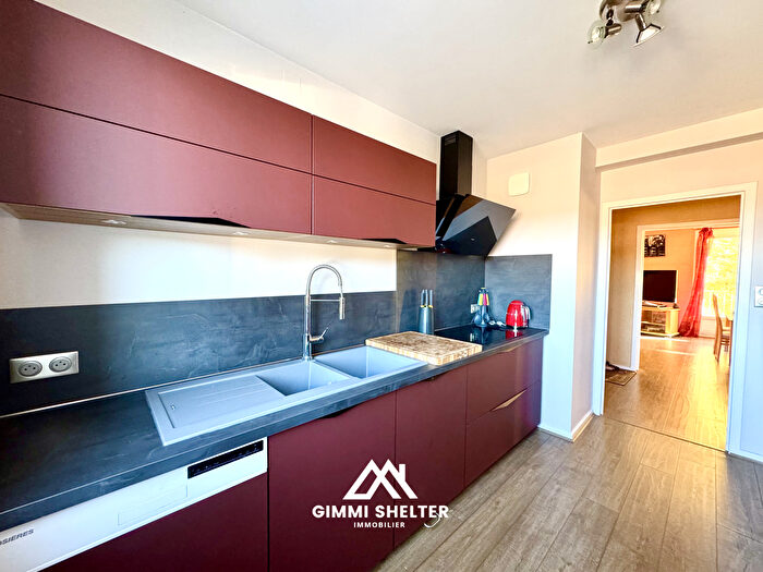 Appartement à vendre - Romagnat - 4 pièces - 3 chambres