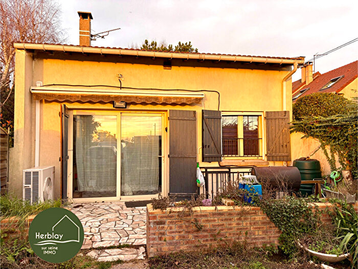 Maison à vendre - Herblay, Conflans - 4 pièces - 2 chambres