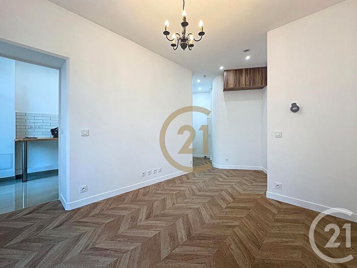 Appartement à louer - Versailles, Chantiers - 2 pièces - 1 chambre