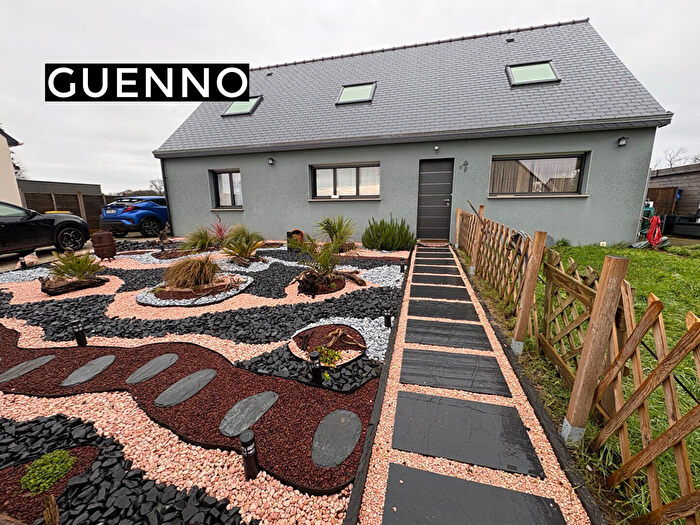 Maison à vendre - Aucaleuc - 6 pièces - 4 chambres