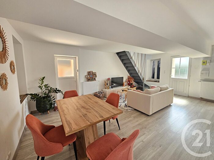 Maison 3 pièces à louer à Neuvy-Pailloux