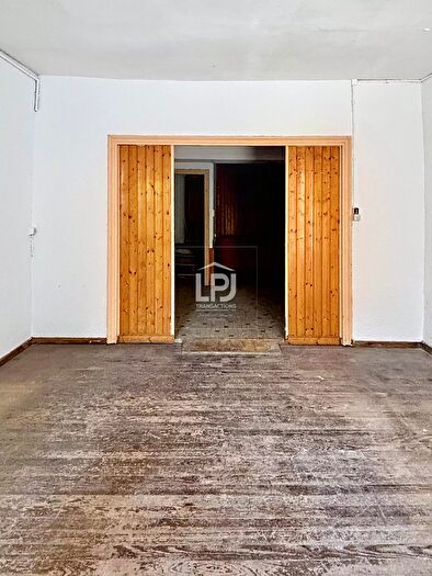 Castelnaudary, Cassieu, Jardin de la Résistance, Lapasset : Maison 7 pièces à vendre