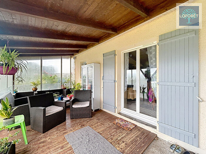 Maison à vendre - Saint-Savin - 5 pièces - 3 chambres