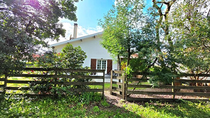 Maison à vendre - Le Pian-Médoc - 4 pièces - 3 chambres