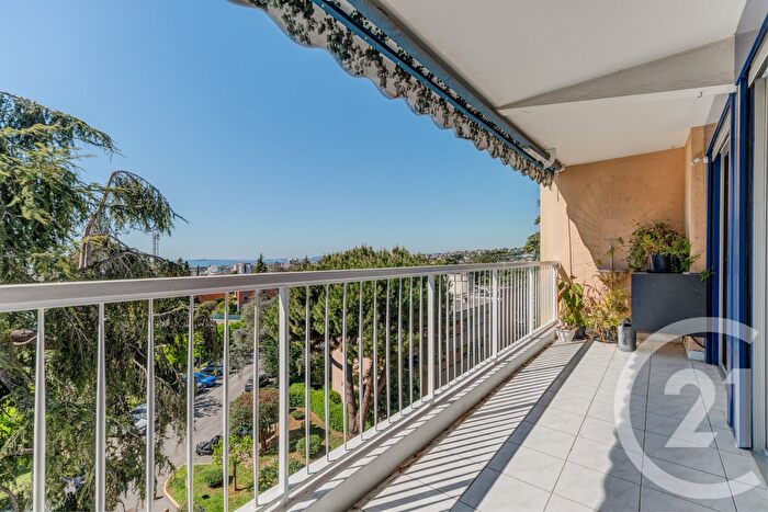 Appartement 3 pièces à vendre - Nice, Corniche Fleurie