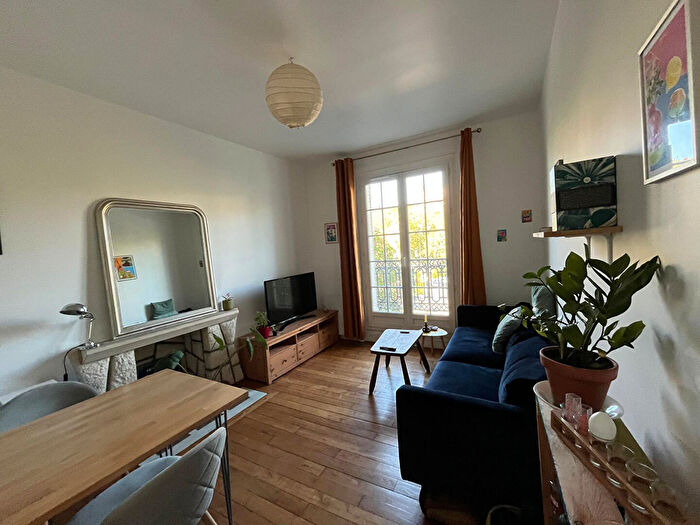 Paris 12ème, Bel-Air, Nord : Appartement 4 pièces à vendre