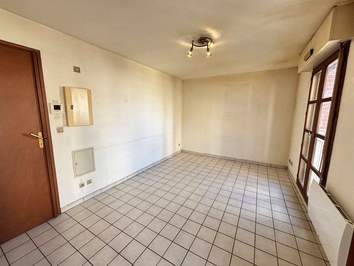 Bizillon-Centre Deux, Saint-Étienne : Appartement 1 pièce à louer