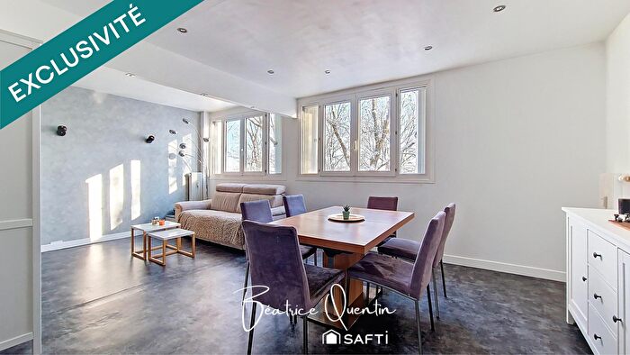 Appartement à vendre - Saint-Germain-lès-Arpajon - 4 pièces - 2 chambres