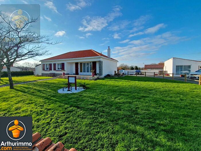 Maison à vendre - Bois-de-Céné - 4 pièces - 5 chambres