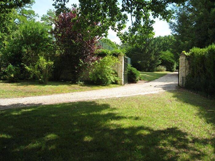 Maison à louer - Souesmes - 7 pièces - 6 chambres