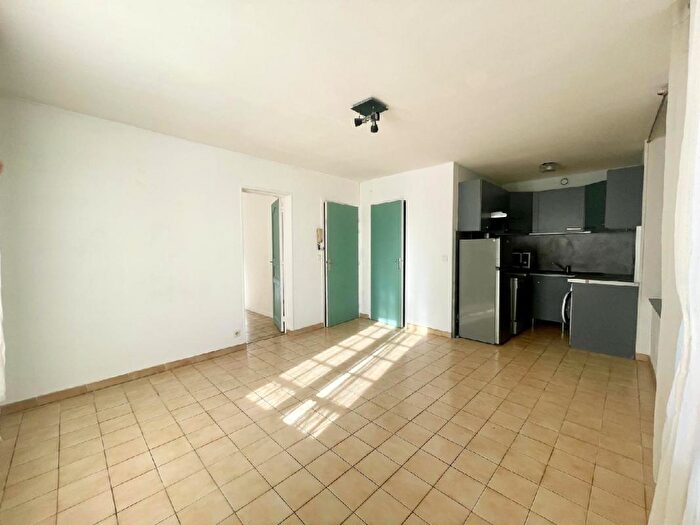 Appartement à vendre - Coye-la-Forêt - 2 pièces - 1 chambre
