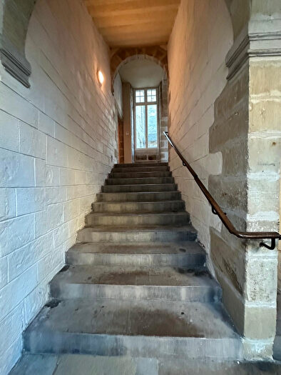 Appartement à louer - Brive-la-Gaillarde, Centre-ville, Pont Cardinal, Champanatier - 5 pièces - 3 chambres