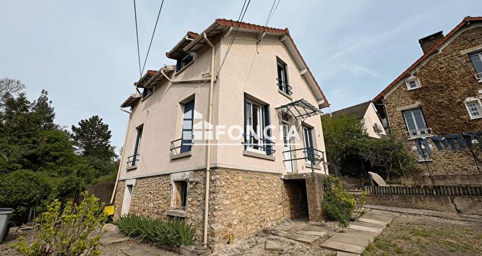 Villeneuve-Saint-Georges, Fort : Maison 6 pièces à vendre
