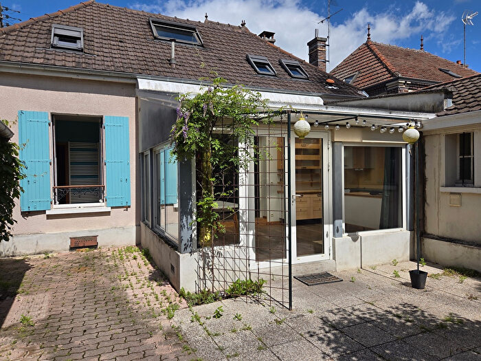 Troyes, Saint-Martin : Maison 4 pièces à vendre