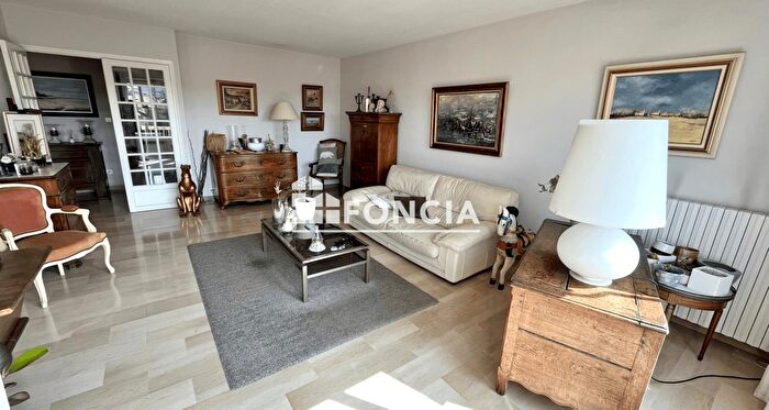 Appartement à vendre - Sanary-sur-Mer, Centre-ville, Port - 4 pièces - 2 chambres