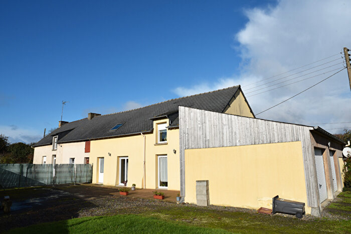 Maison à vendre - Merdrignac - 5 pièces - 4 chambres