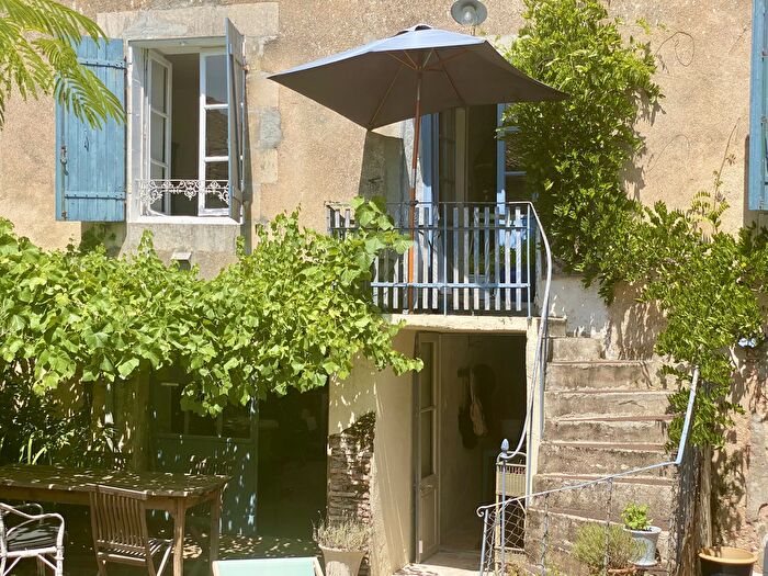 Maison 5 pièces à L'Isle-Jourdain, à vendre