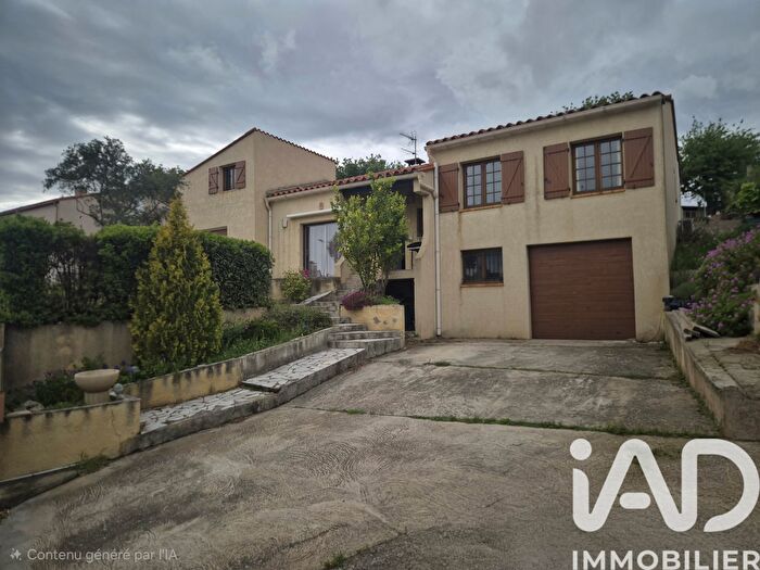 Maison 5 pièces à Saint-Estève, à vendre