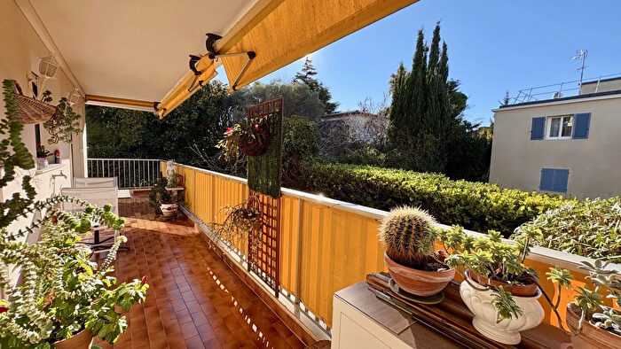 Appartement à vendre - Antibes, Juan-les-Pins, Le Cap - 2 pièces - 1 chambre