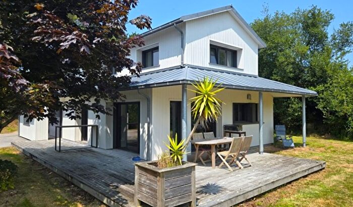 Maison à vendre - Fouesnant - 6 pièces - 4 chambres