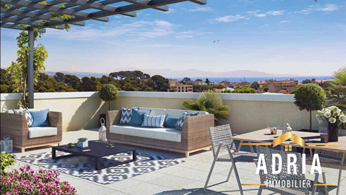 Appartement à vendre - La Ciotat - 4 pièces - 3 chambres