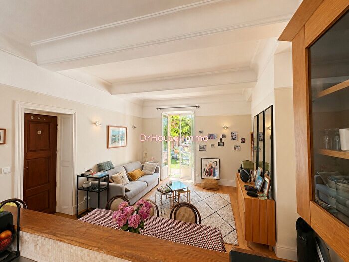 Vence, Centre-ville : Appartement 3 pièces à vendre