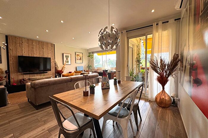 Appartement à vendre - Nice, Madeleine - 5 pièces - 4 chambres