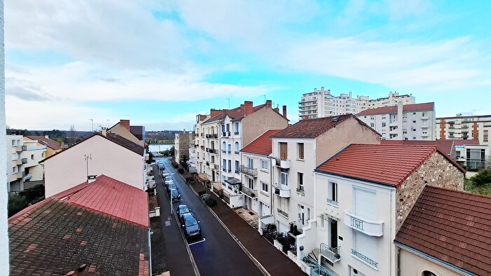 Appartement à vendre - Vichy, République - 2 pièces - 1 chambre