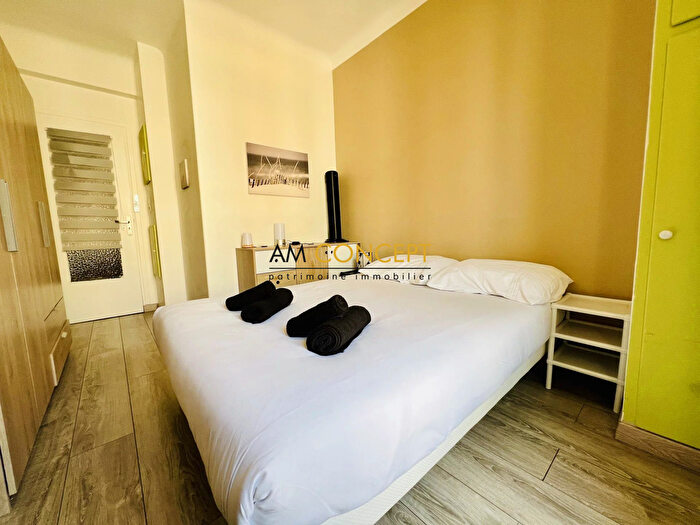 Nice, Saint-Pierre de Feric : Appartement 4 pièces à vendre