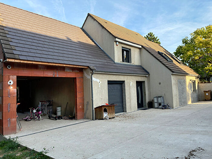 Maison 7 pièces à Gagny, Plateau, Franceville, à vendre
