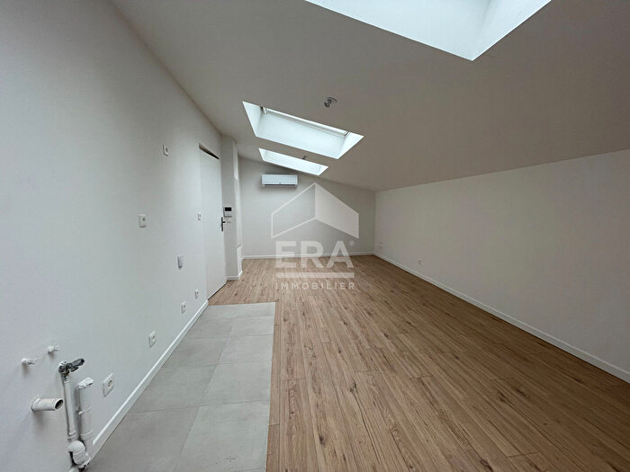 Appartement à vendre - Étampes, Centre-Ville - 1 pièce