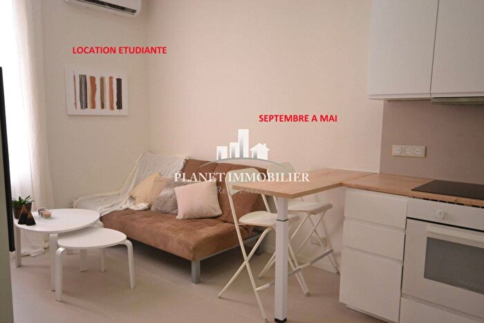 Appartement à louer - Juan-les-Pins, Antibes - 2 pièces - 1 chambre