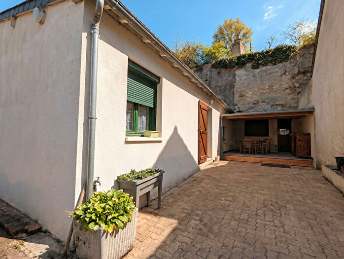 Maison 2 pièces à vendre à Chisseaux