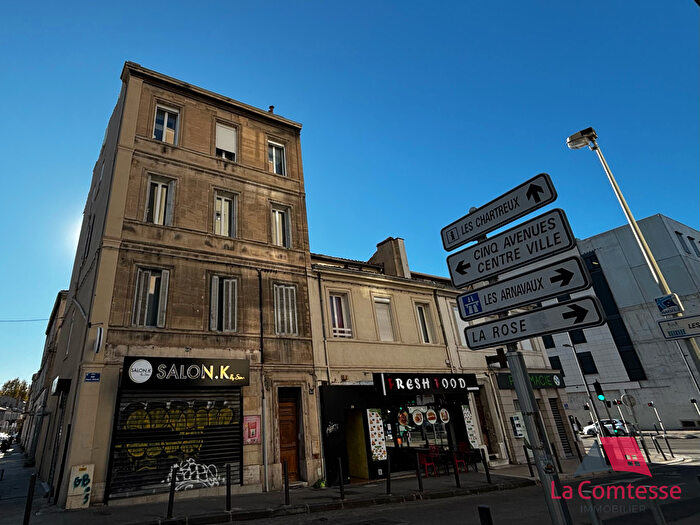 Appartement à vendre - Marseille e , Les Chartreux - 2 pièces - 1 chambre