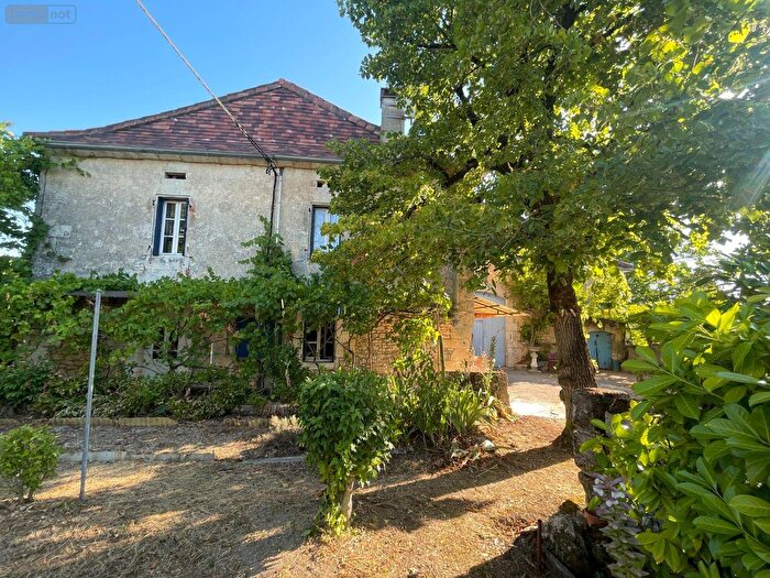 Maison 5 pièces à vendre - Bourg-des-Maisons