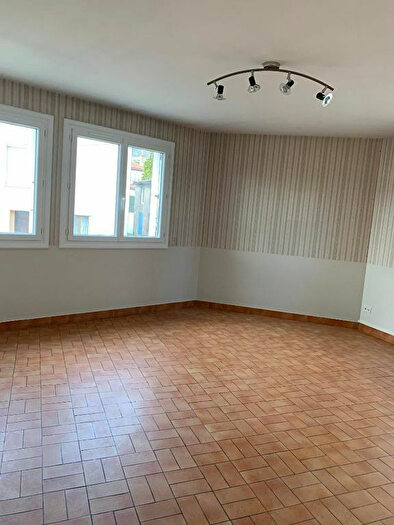 Appartement à louer - Montfaucon-Montigné - 3 pièces - 2 chambres