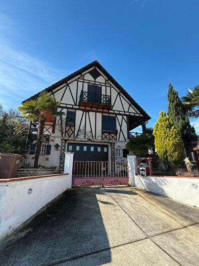 Maison à vendre - Gan - 5 pièces - 4 chambres