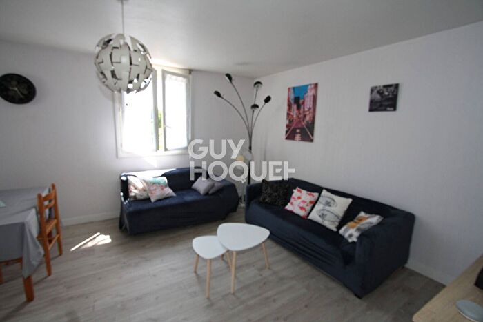 Appartement à louer - Ouest-Corne de Cerf-Guignegault, Orléans - 2 pièces - 1 chambre
