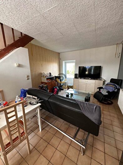 Maison à louer - Bel-Air Belle Feuille Abattoir, Bressuire - 2 pièces - 1 chambre