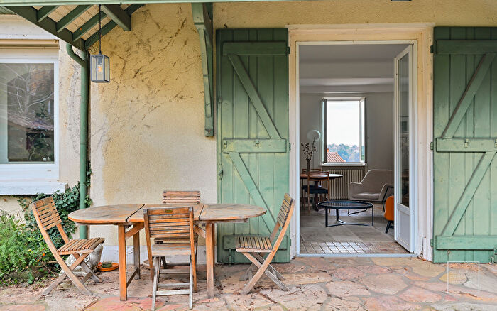 Maison à vendre - Saint-Cyr-au-Mont-dOr - 7 pièces - 3 chambres