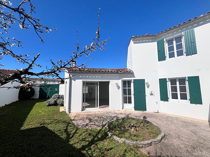 Maison à vendre - La Flotte - 4 pièces - 2 chambres