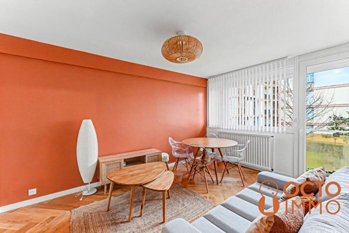 Appartement à louer - Toulouse, Bourrasol, Casselardit - 3 pièces - 2 chambres