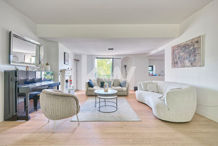Maison 7 pièces à vendre à Jouy-en-Josas