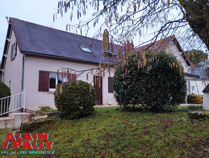 Maison à vendre - La Ferté-Villeneuil - 7 pièces - 4 chambres