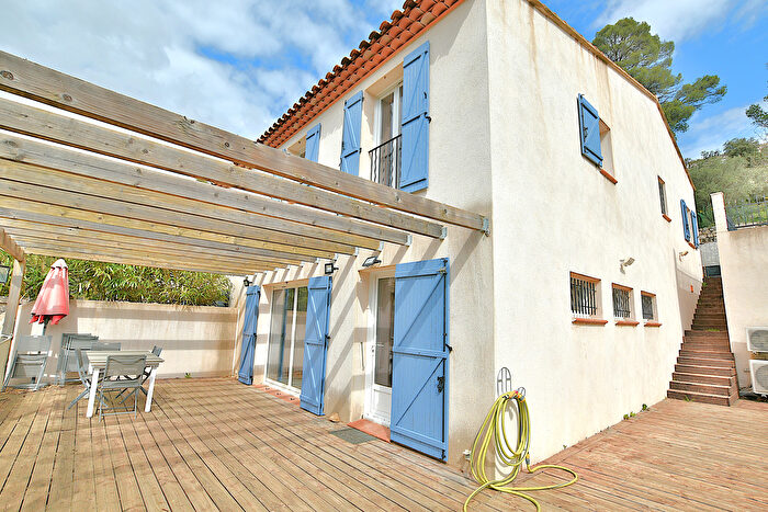 Maison à vendre - Toulon, Valbertrand - 5 pièces - 3 chambres
