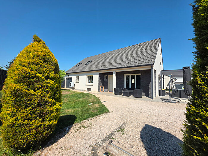 Maison 6 pièces à vendre à Genlis