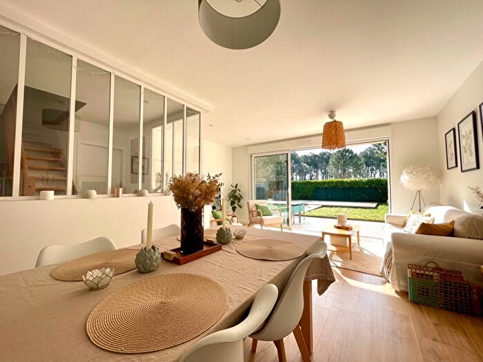 Maison à vendre - Cestas, Gazinet, Bouzet - 5 pièces - 4 chambres